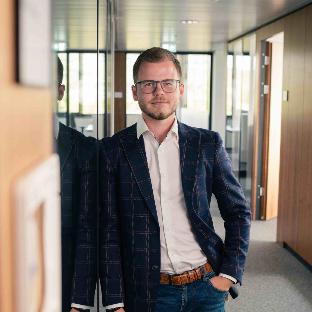 Phillip Gallagher - Ausbilder - IHK | XING