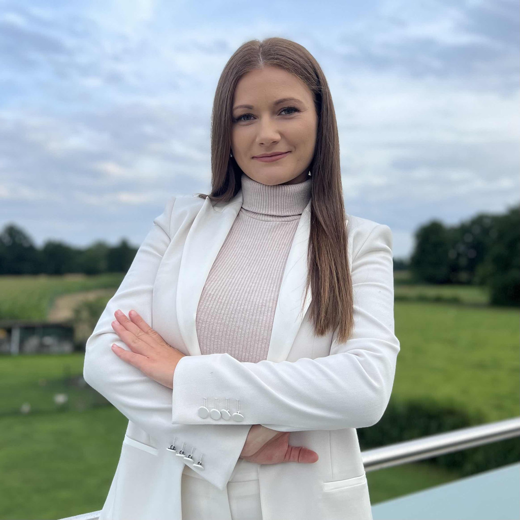 Olga Fast - Haupt-Repräsentantin - ERGO Beratung und Vertriebs AG | XING