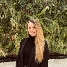 Sabrina Bärmann - Senior Recruiter - DIS AG | XING
