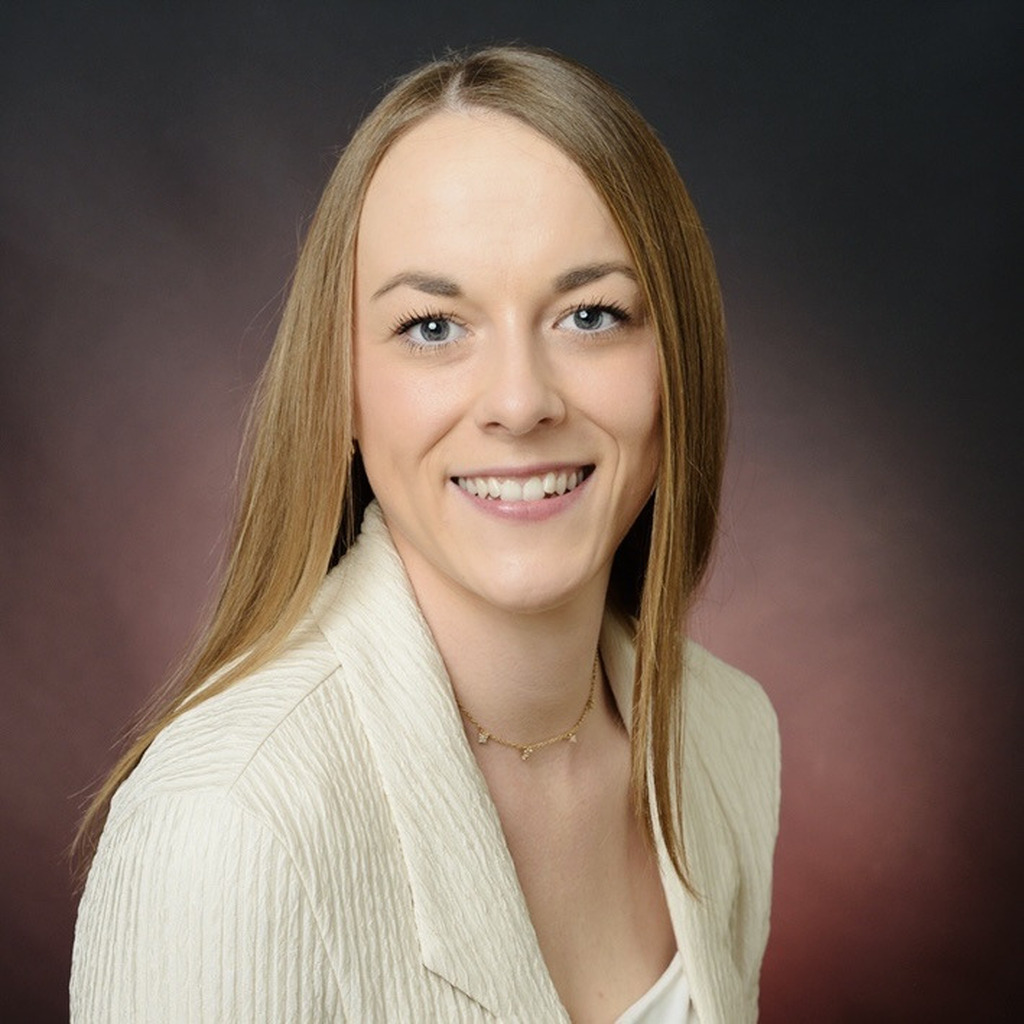 Josephina Poersch - Projektmanagerin - Steinbach-Holler ...