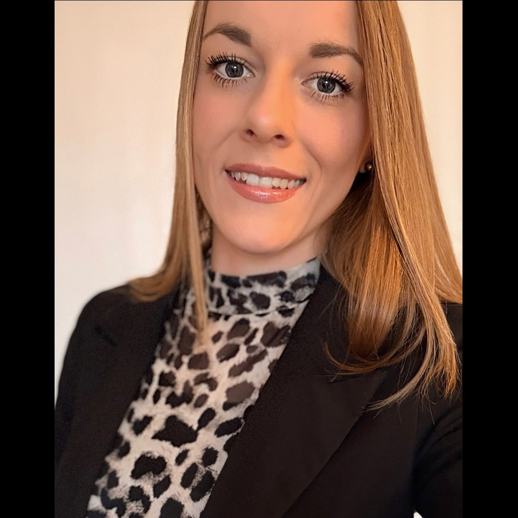 Josephina Poersch - Projektmanagerin - Steinbach-Holler ...