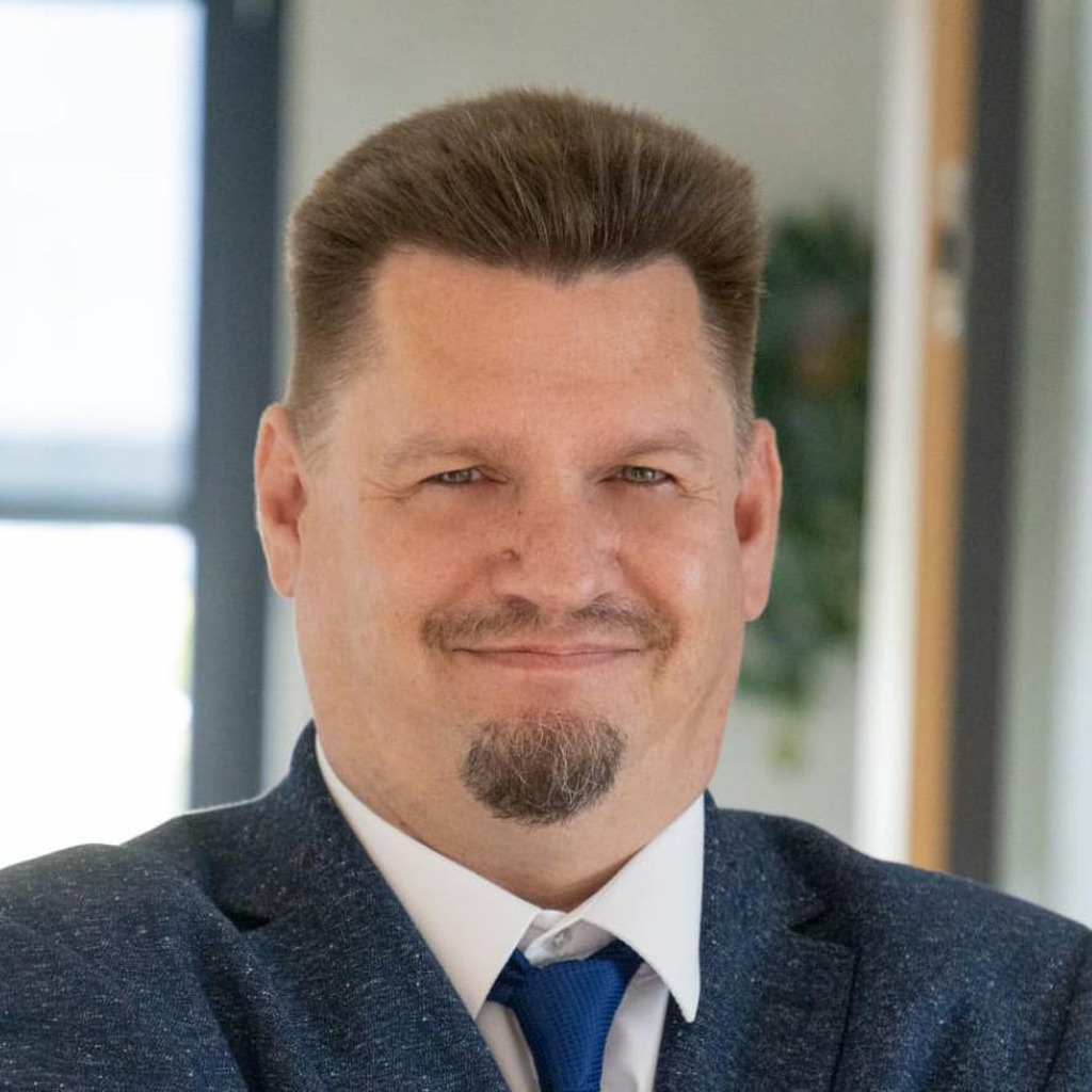 Michael Gries - Immobilienmakler (IHK) - Dino Benjak - VON POLL ...