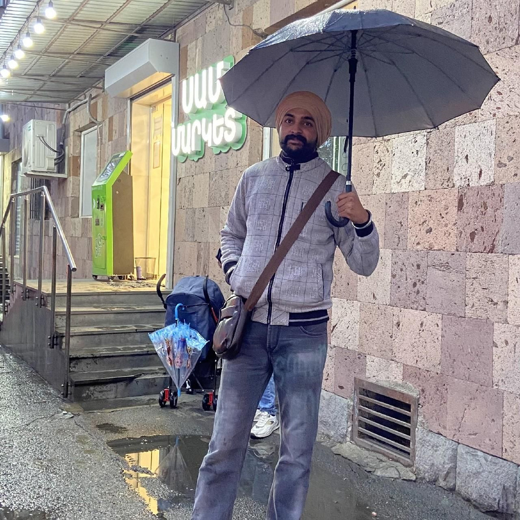 Krn Randhawa - cloud room create - Karandev singh | XING