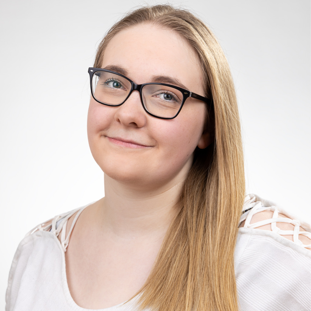 Theresa Paulus - Apothekerin - Marien-Apotheke Sulzbach-Rosenberg | XING