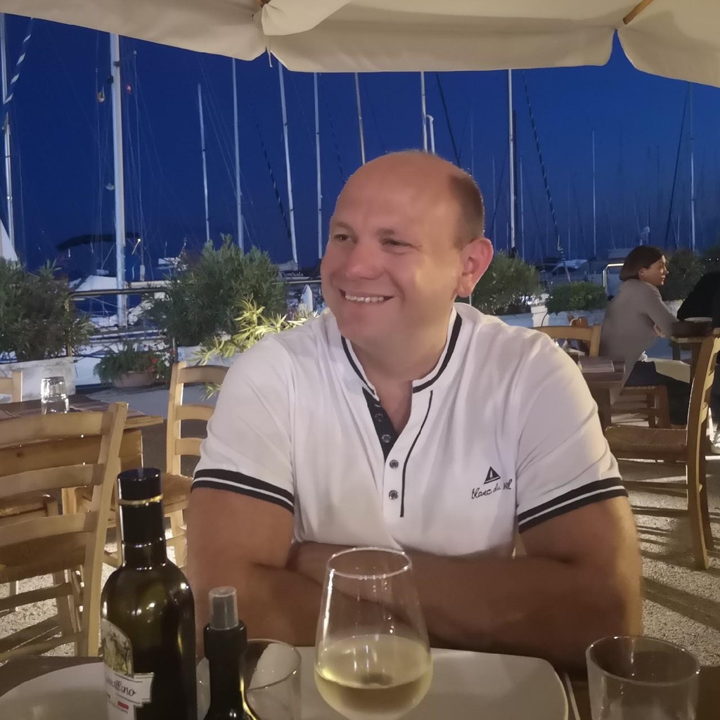 Markus Falb - Handelsagent - Nikolaus Nature / Orthovet / Orthomedic | XING