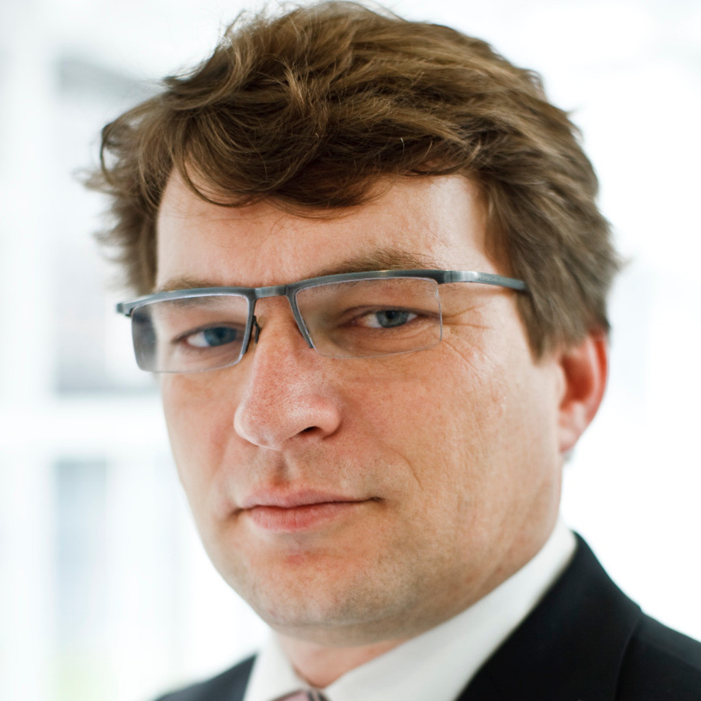 Dr. Klaus Heien - Geschäftsbereichsleiter Financial Service Solutions ...