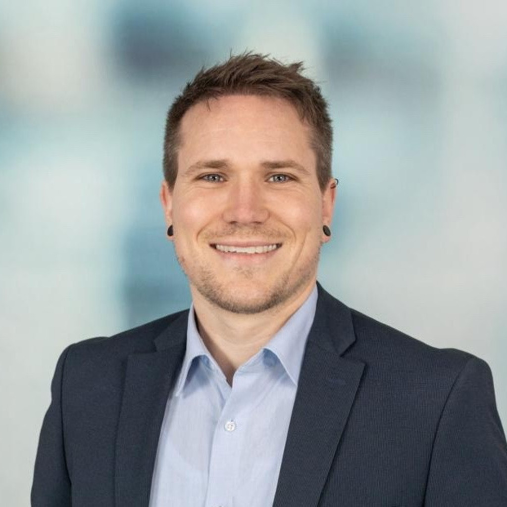 Sebastian Zschetzsche - Branchenleiter Industrie und Maschinenbau ...