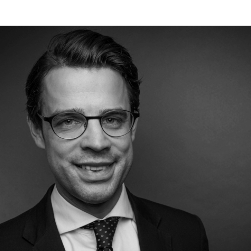 Dr. Carl Dominik Klepper - Geschäftsführender Vorstand - AGVU ...