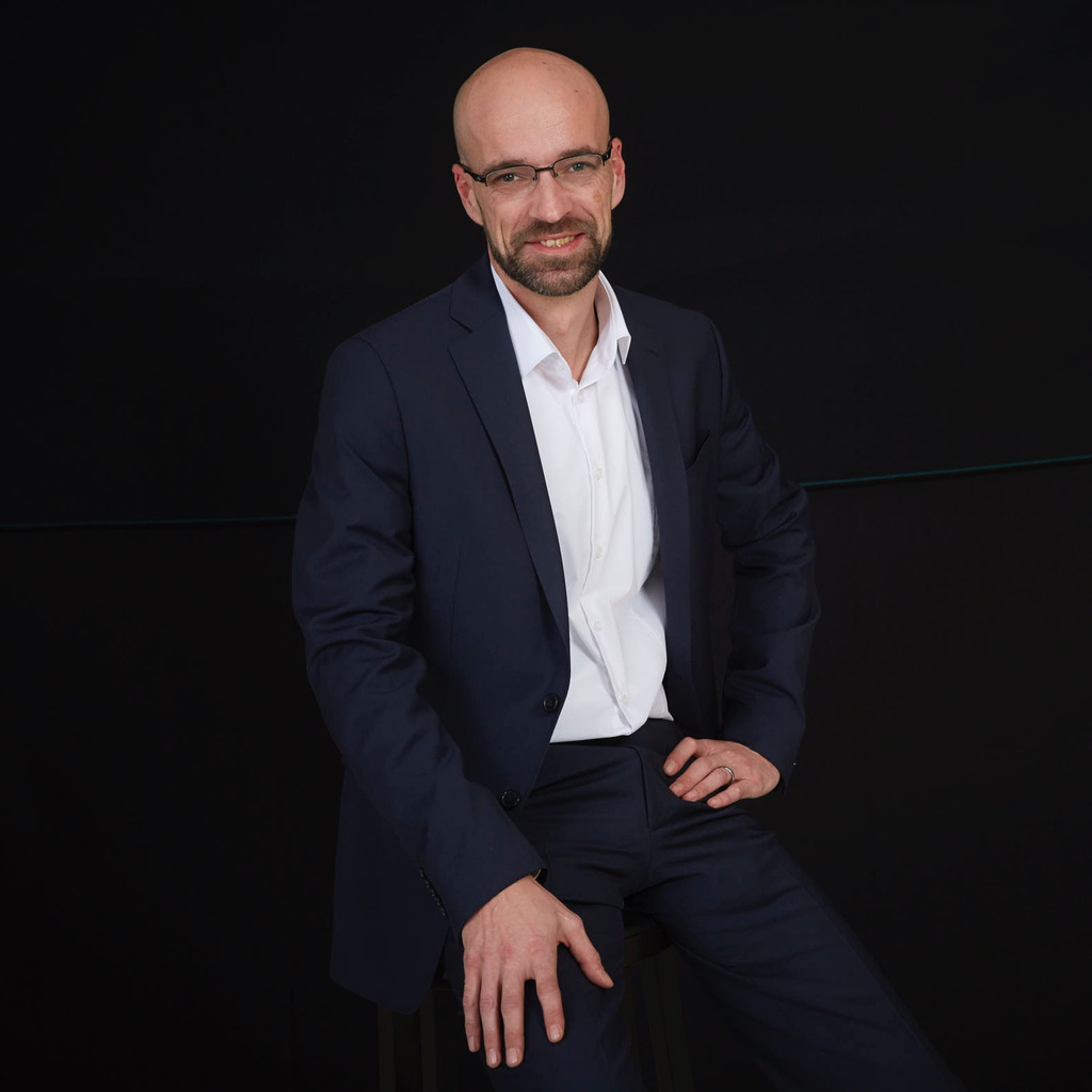 Lars Ahrens - Logistik - DHV Lörrach | XING