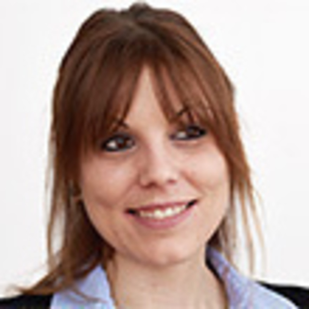 Alexandra Polzer's Instagram, Twitter & Facebook on IDCrawl