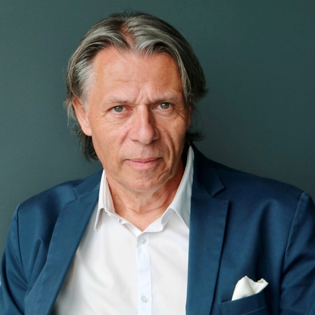 Cristiano Rossini - Head Relationship Management - InCore Bank AG | XING