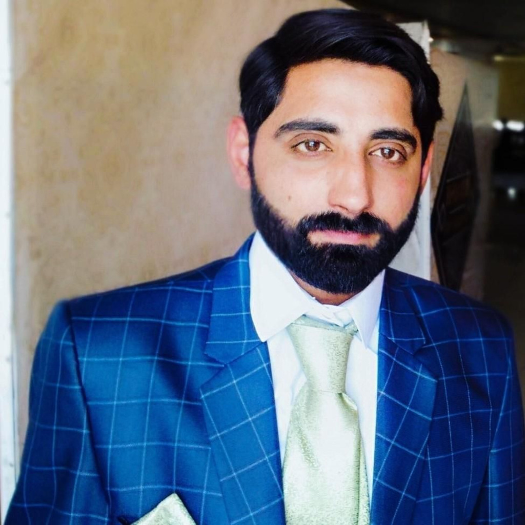 Basit Ali - Customer Service Manager - Muslim crockery store | XING