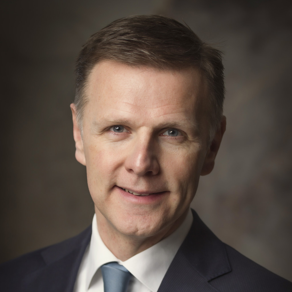 Michel van Roon - Geschäftsführer - CRM automotive retail | XING