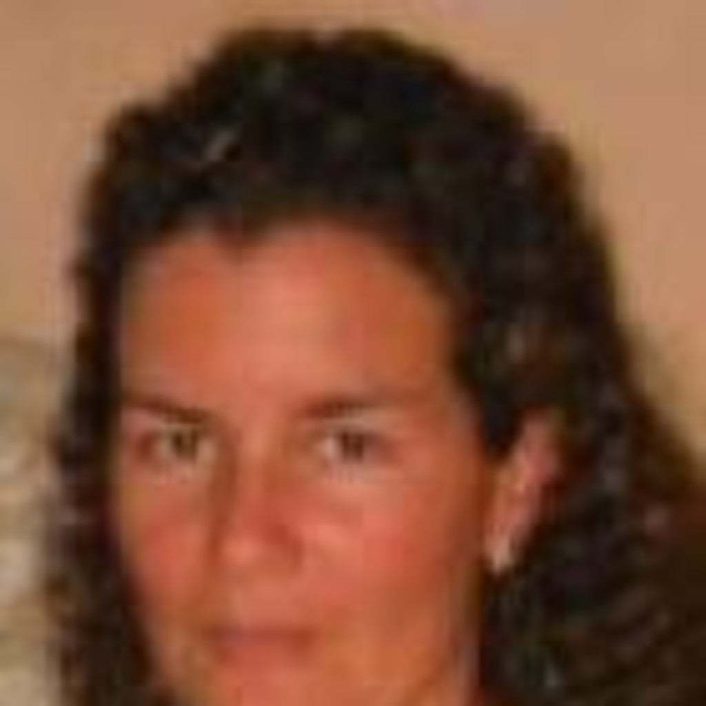 ISADORA ADAM - ECONOMISTA Presentadora de TV y Radio - GRIAL ASESORES ...