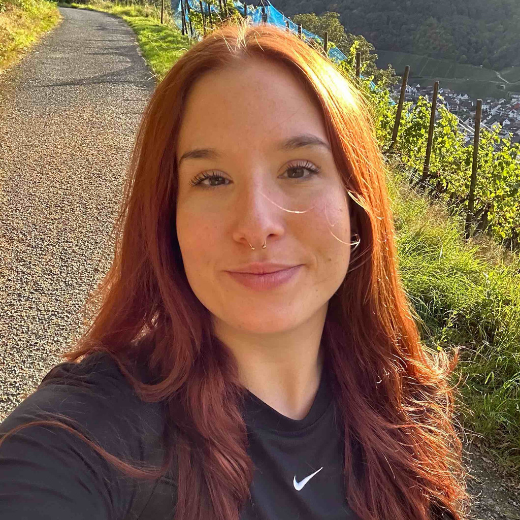 Julia Jeske - Kreditorenbuchhalter - Rosebank AG | XING