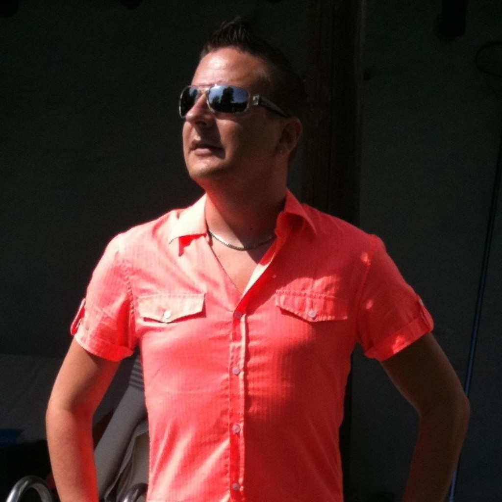 Michael Haug - CEO and Founder - Four Stars Trading GmbH | XING