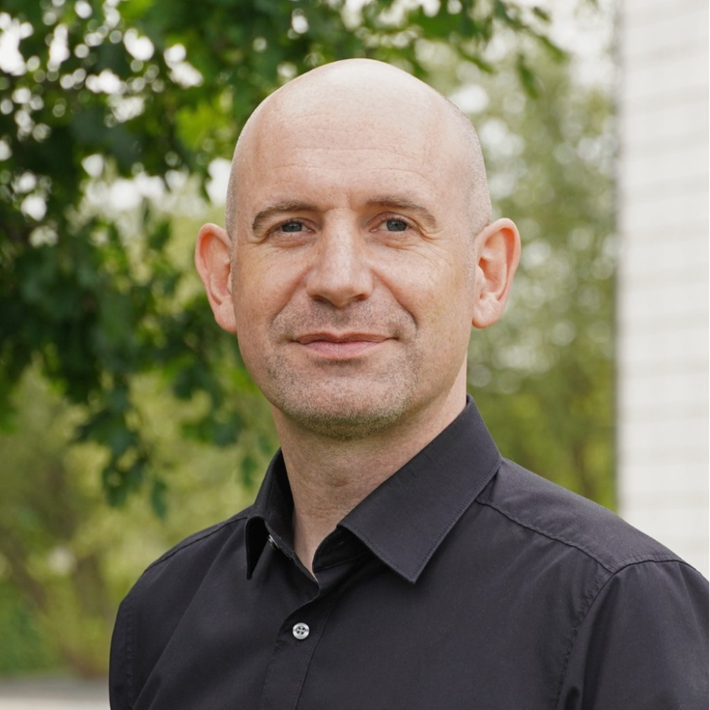 Dipl.-Ing. Tobias Philipp - Abteilungsleiter IT Anwendungsbetreuung - Bundesgesellschaft für ...