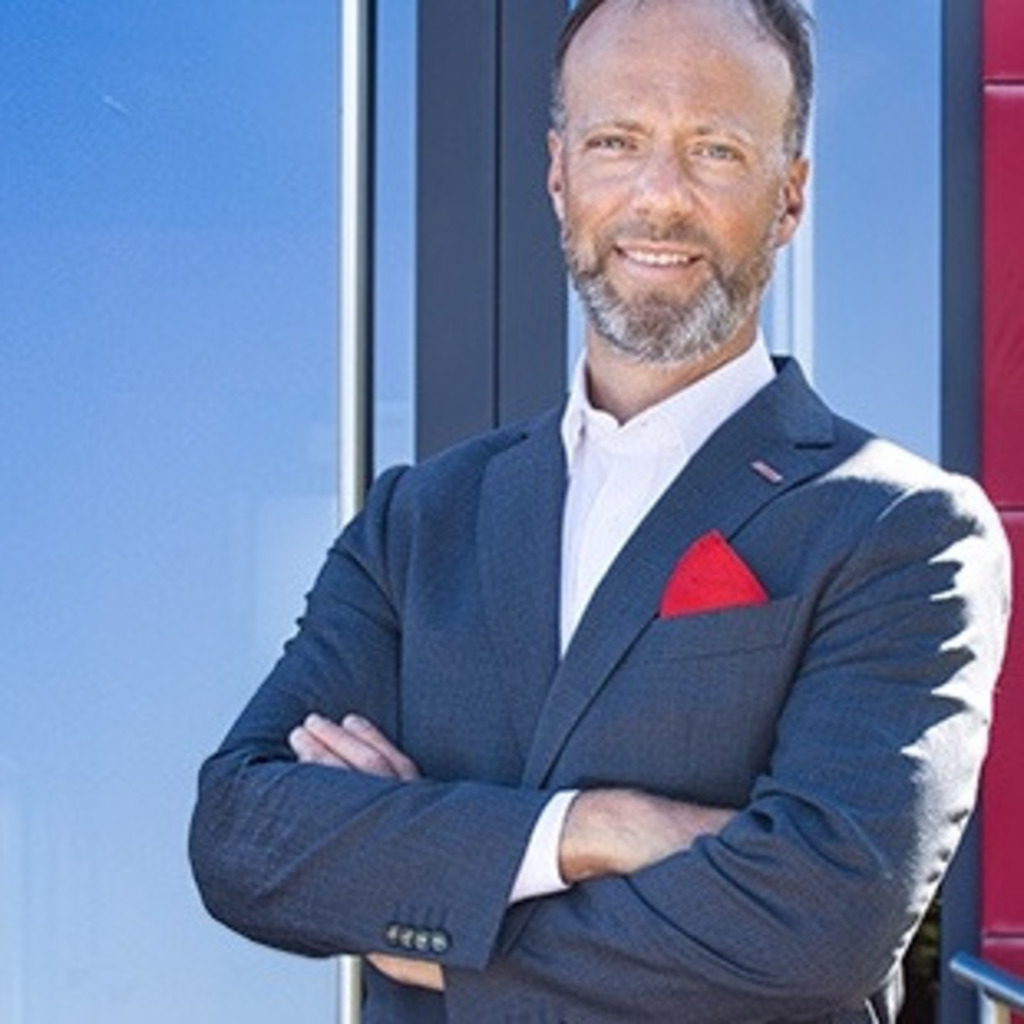 Max Franz - Director Marketing & PR - Kögel Trailer GmbH | XING