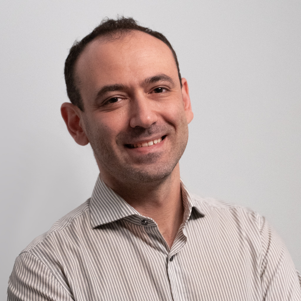 Alexander Golub - IT-Administration - Quanos Solutions GmbH | XING