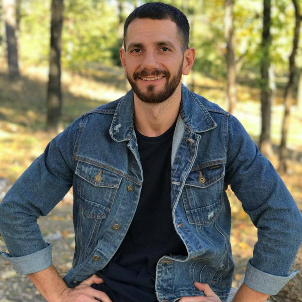 Ovik HUKIEIAN - Web Developer - Freelancer | XING