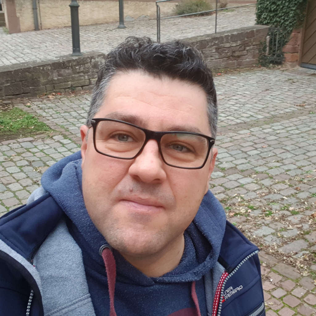 Peter Weis - Fachberater Badausstellung - Richter+Frenzel GmbH + Co. KG ...