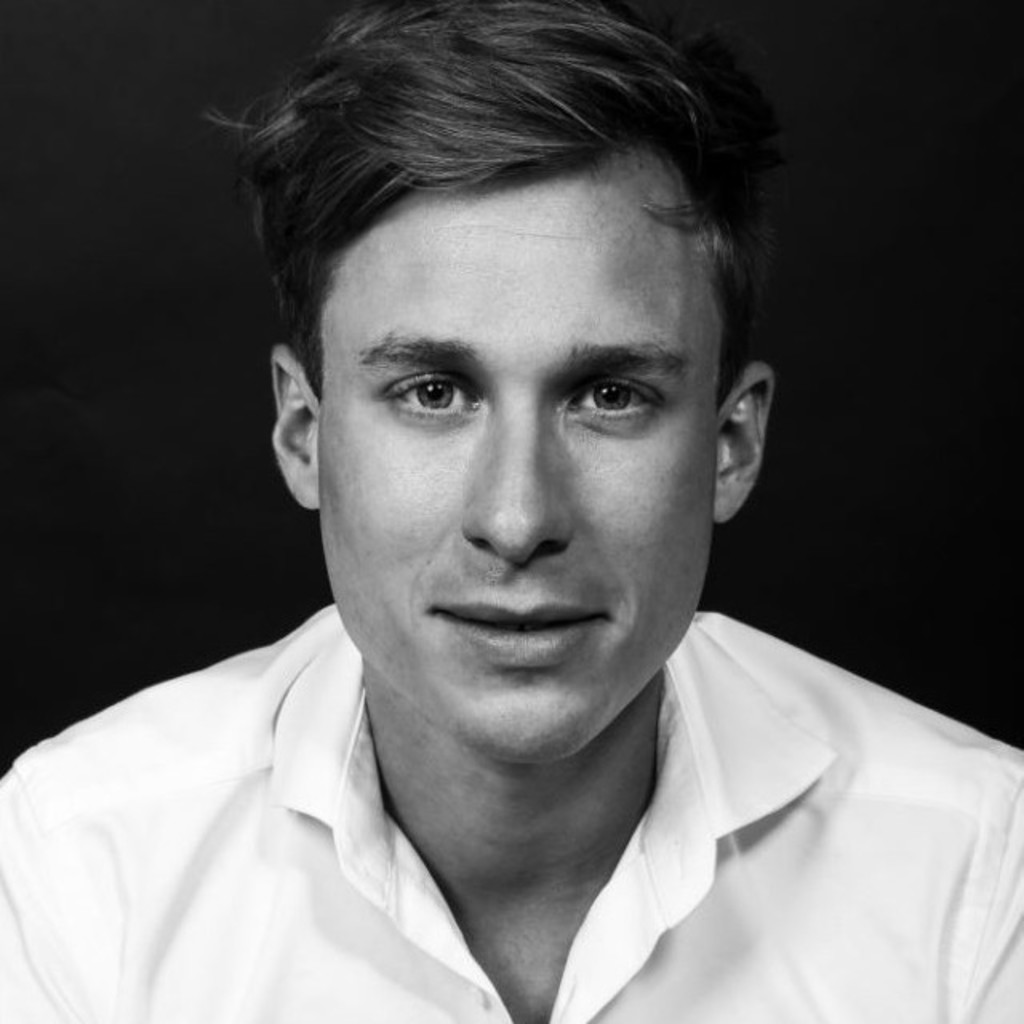 Chris Bacon's Instagram, Twitter & Facebook on IDCrawl