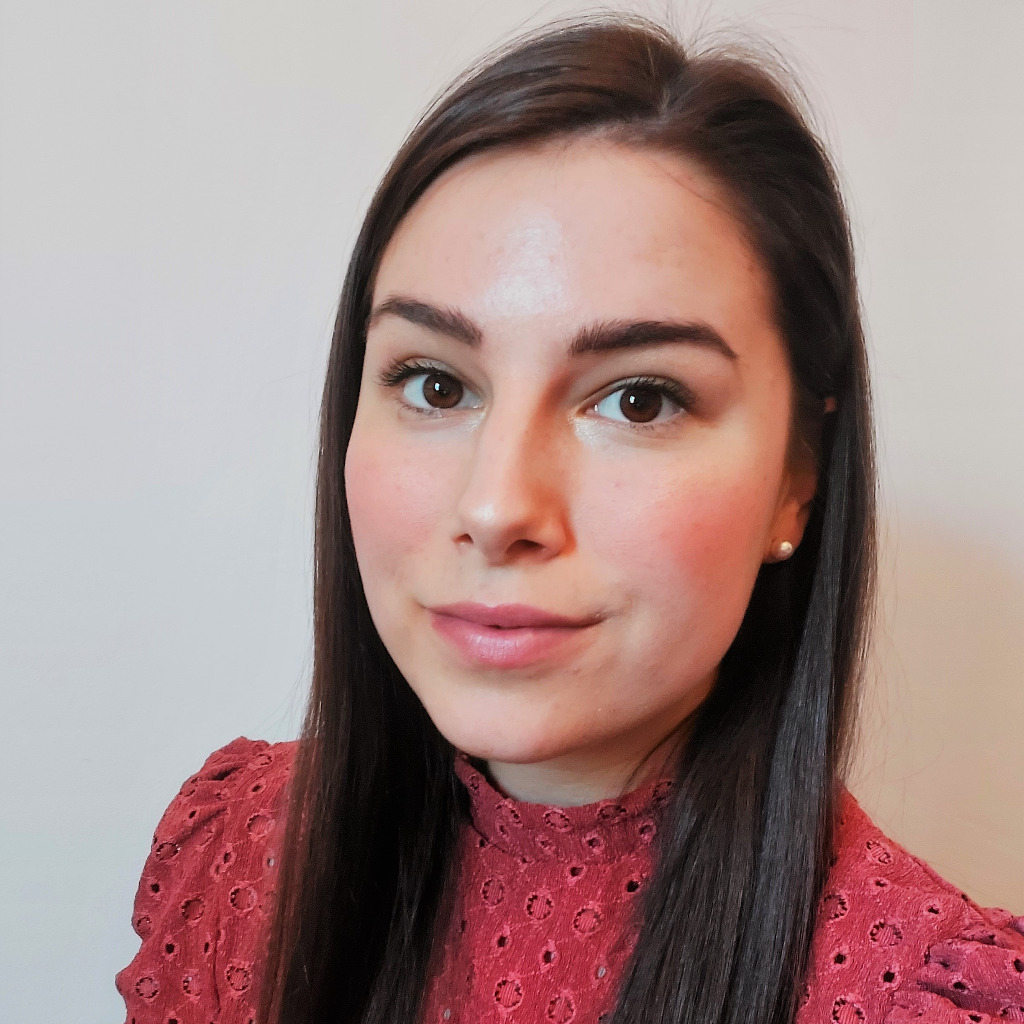 Isabella Pflügl - Lektorin - Lauder Business School Vienna | XING