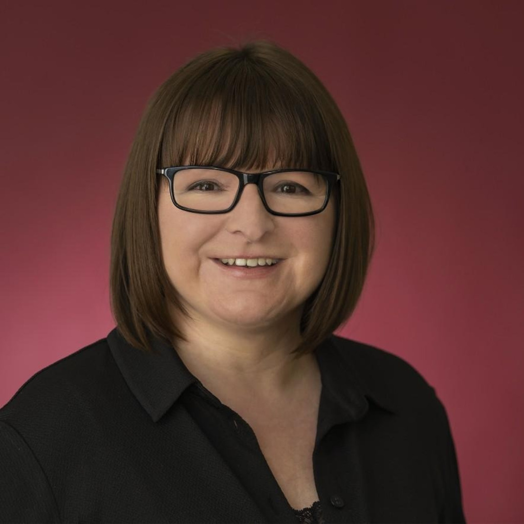 Susan Angle's Instagram, Twitter & Facebook on IDCrawl