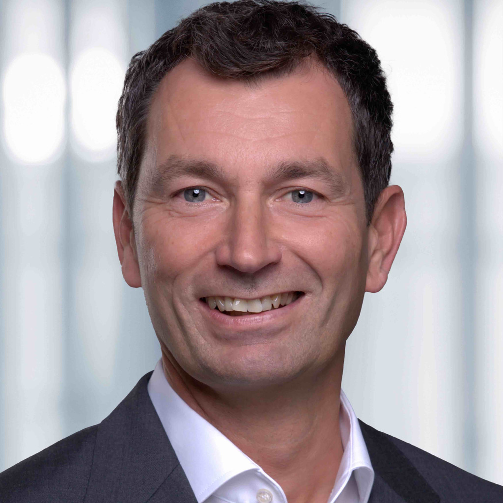 Dirk Faustin - Executive Relationshipmanager - Commerzbank AG / Wealth ...