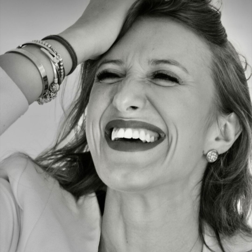 Lisa Seidl - Customer Journey & Digital Transformation @MBIS - Mercedes ...