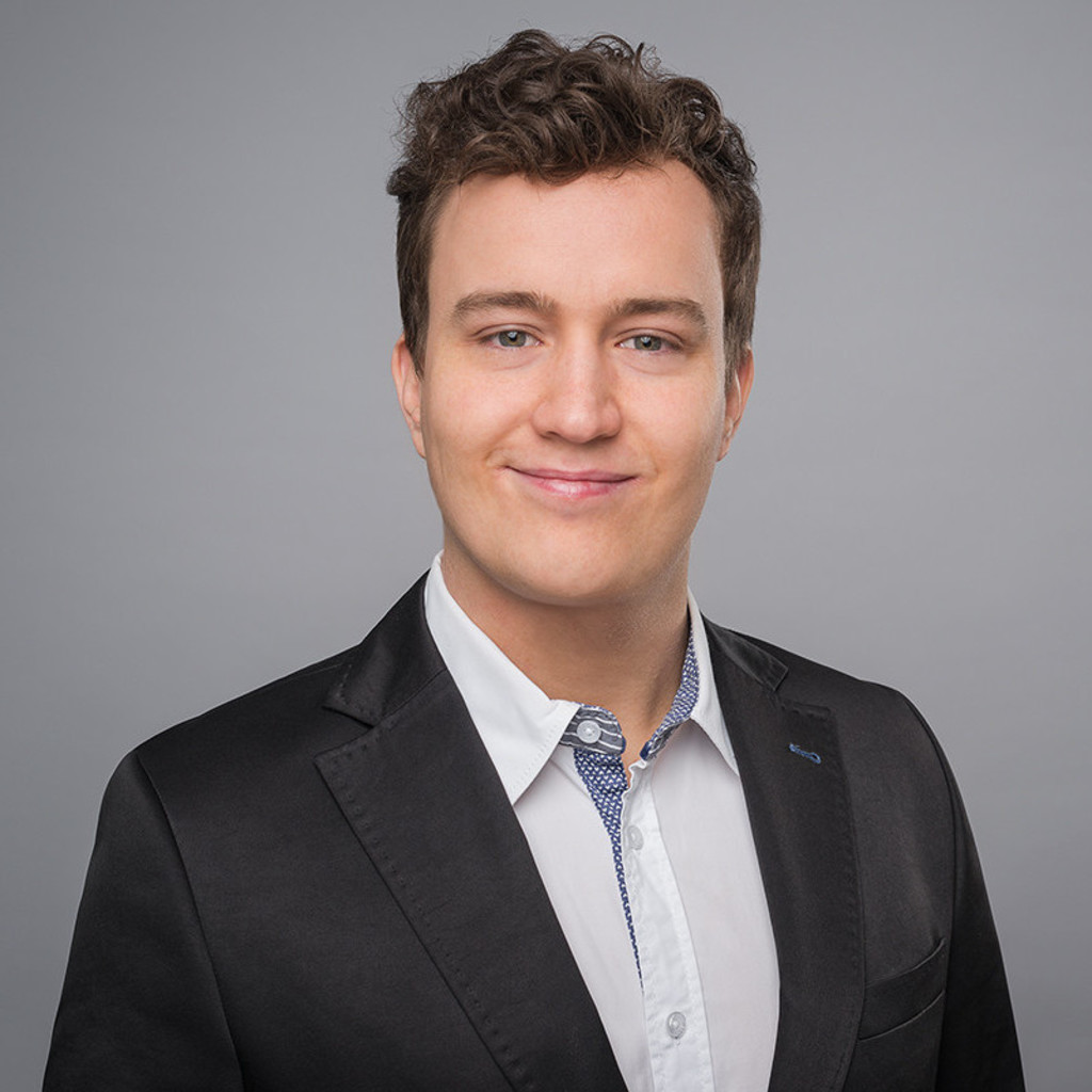 Richard Streichhahn - Specialist - Mercedes-Benz Group | XING