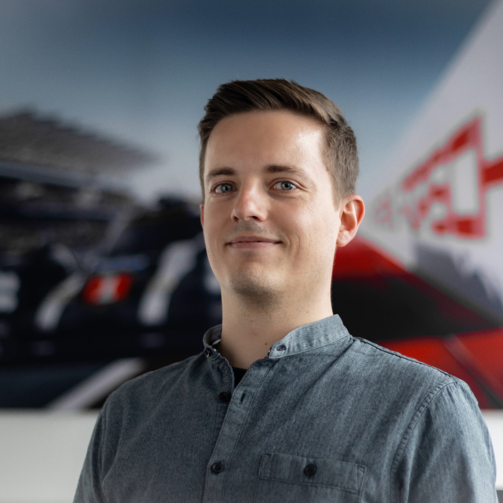 Thomas Rauscher - Entwicklungsingenieur Fahrsystem - Porsche ...