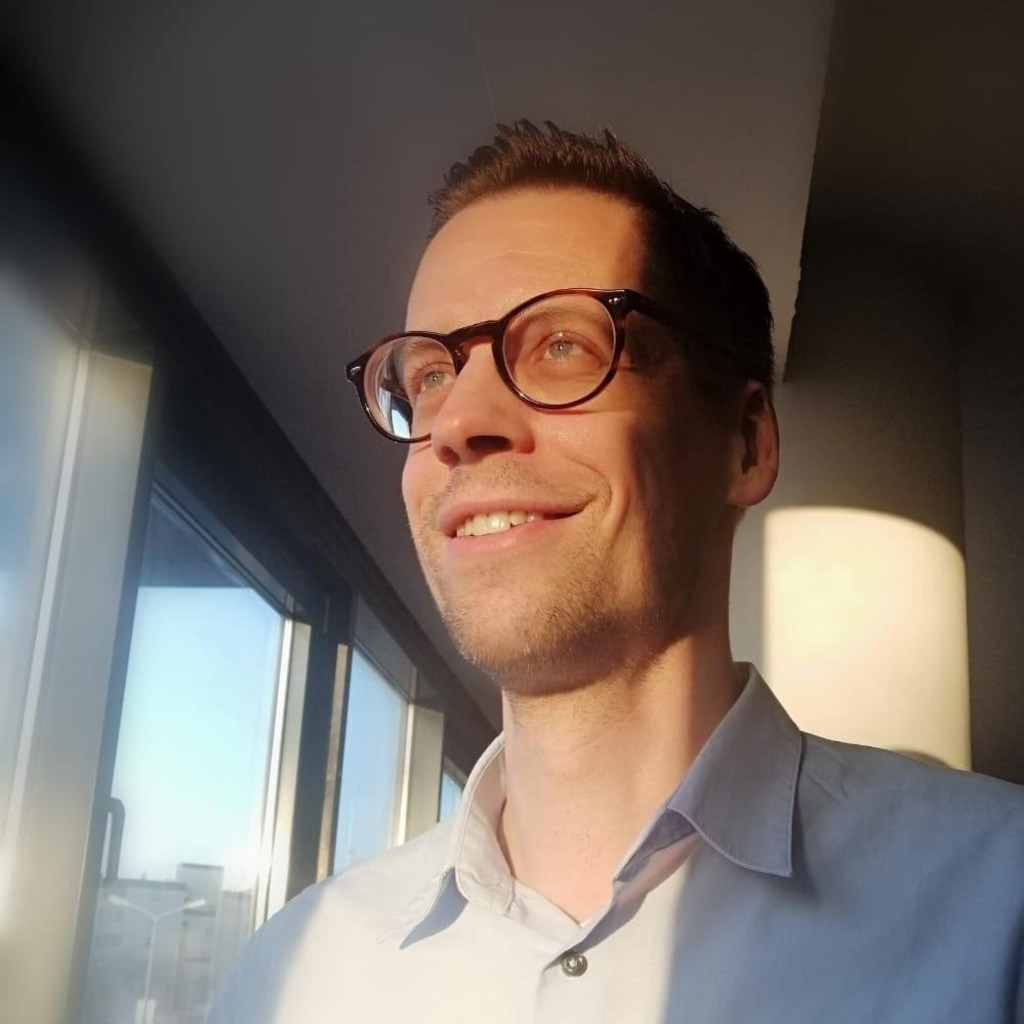 Mag. Michael Unger - Referent für Bildung und Wissenschaft - NEOS ...