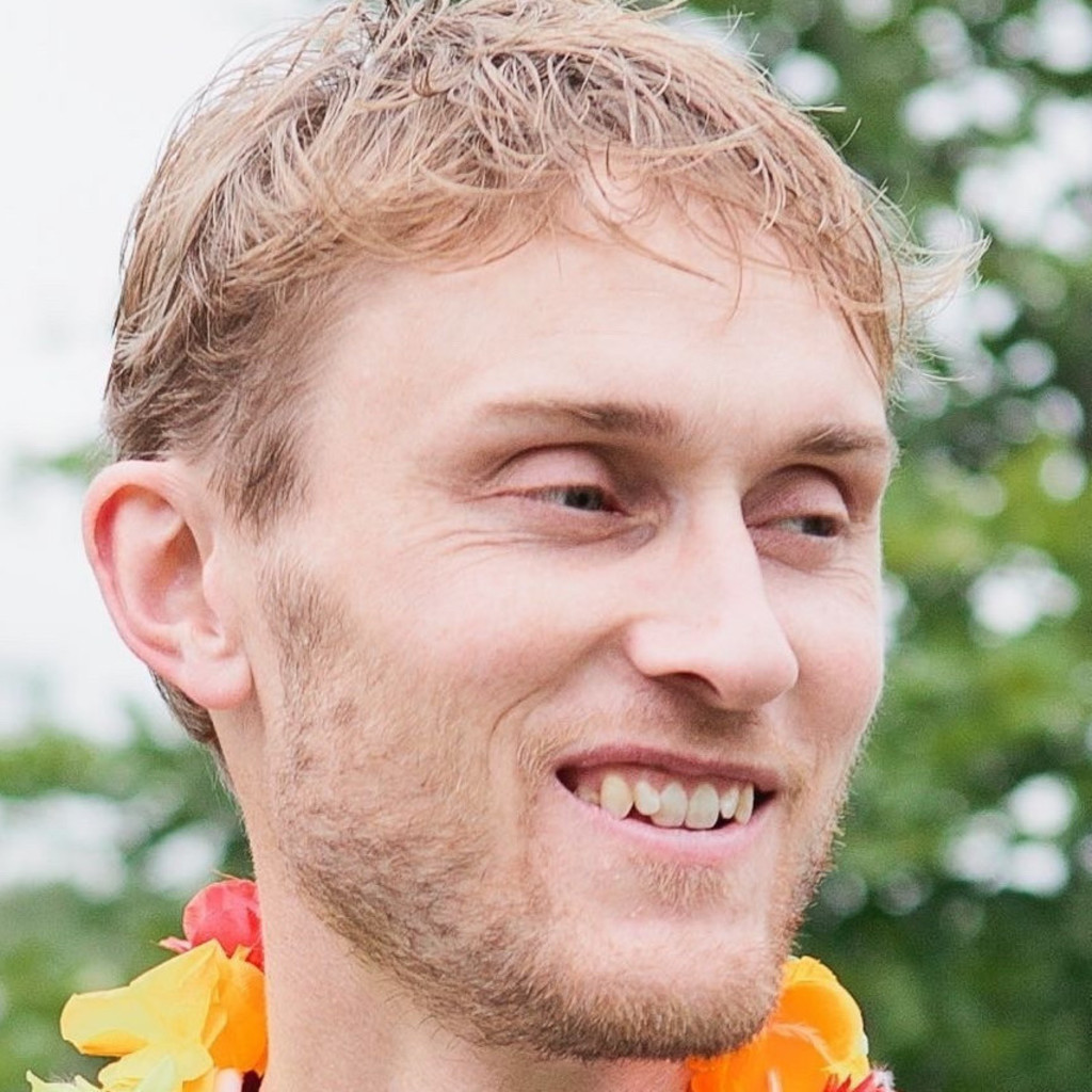 Tris Reece-Smith - Freelance translator German-English - Tristam Reece ...