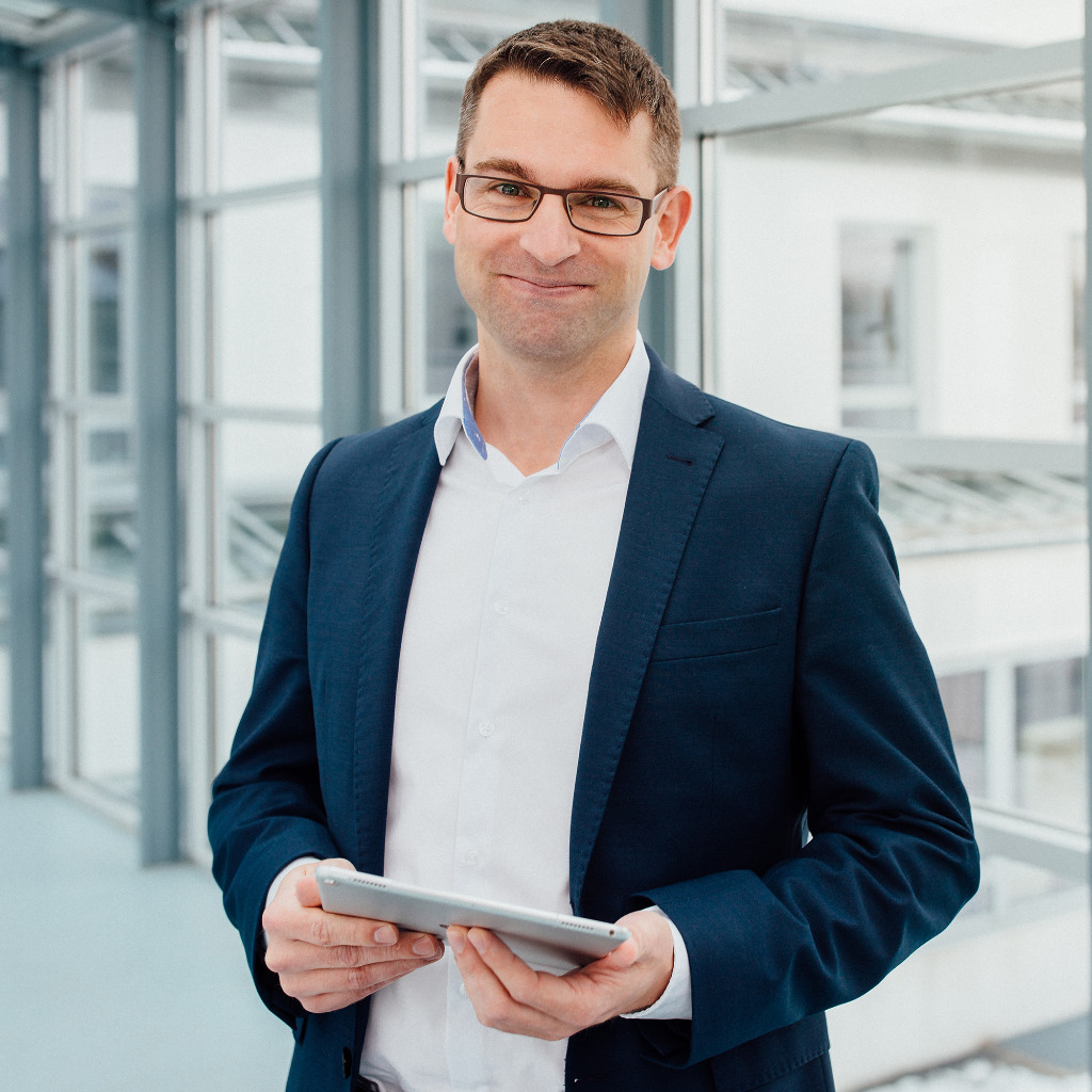 Sebastian Gebauer - Leitung der Weiterbildungsakademie - Hochschule ...