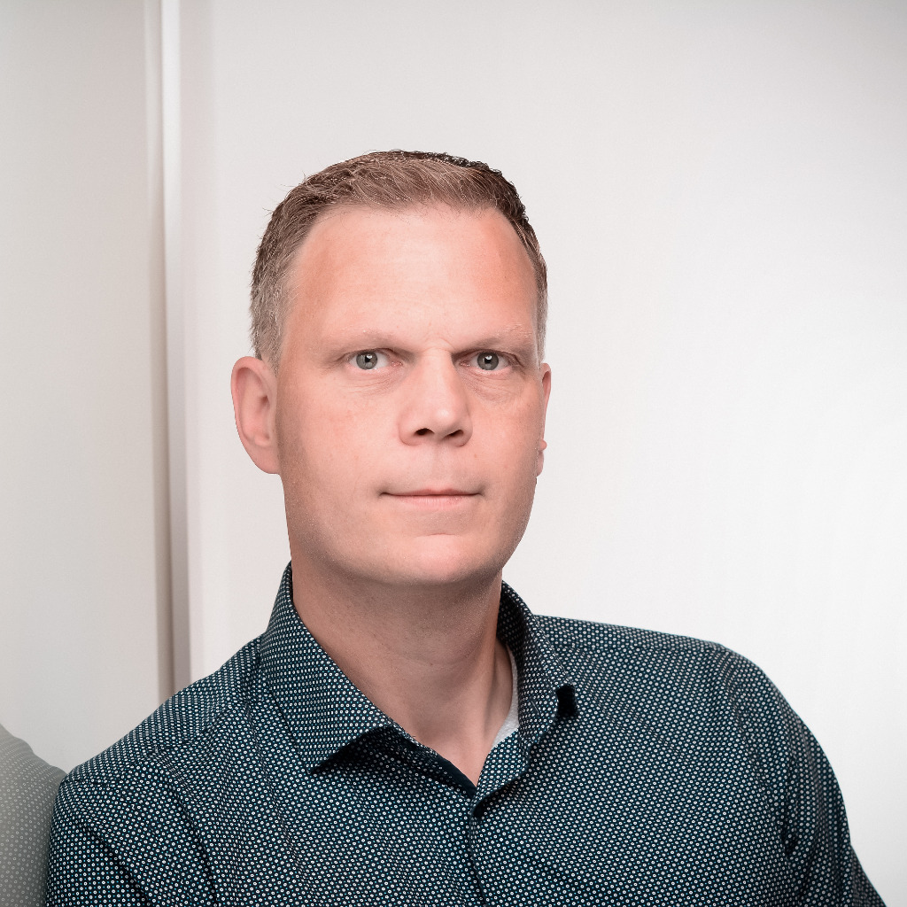 Karsten Engel - Abteilungsleiter Qualitätskontrolle Analysetechnik ...