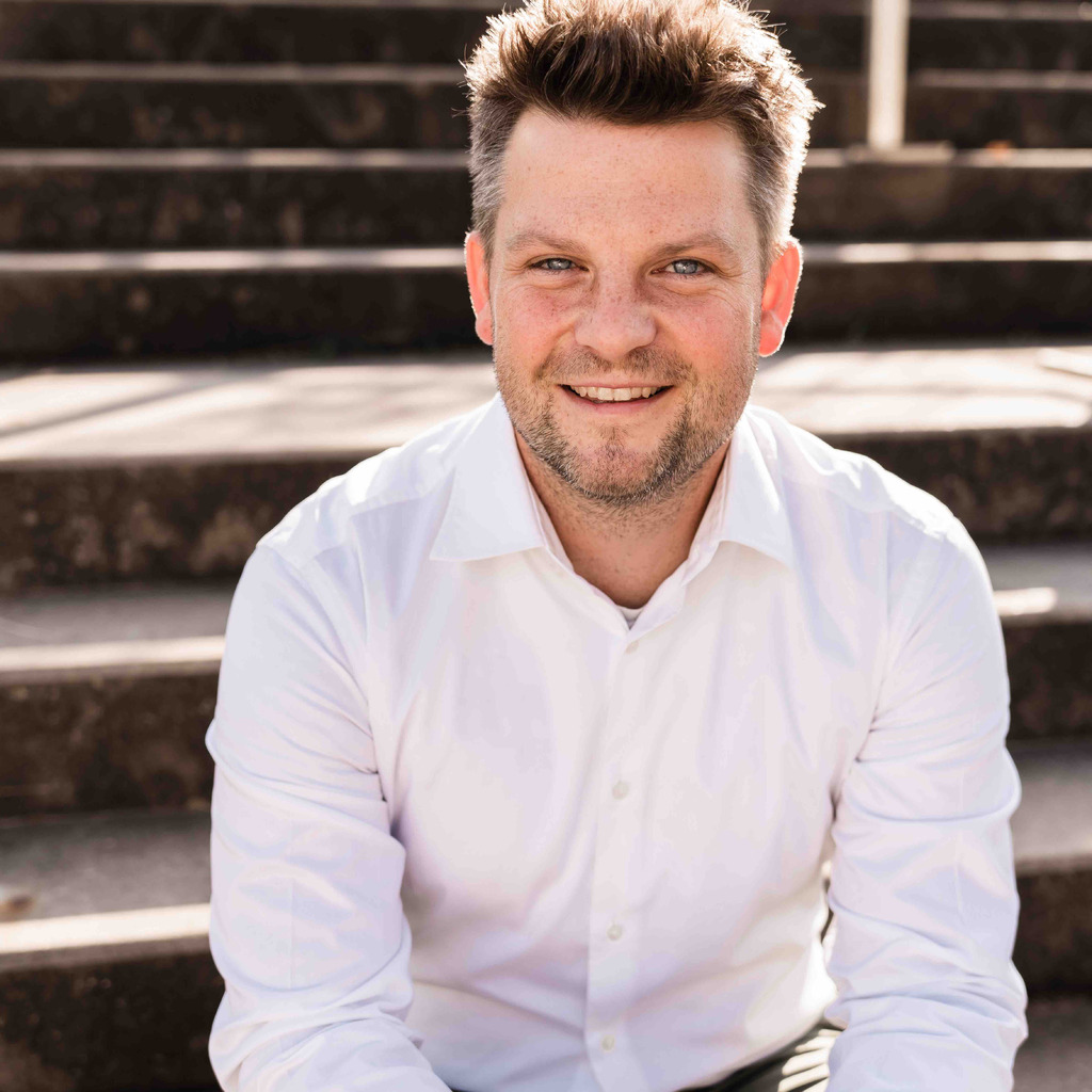 Mario Ebert aus Wuppertal in der Personensuche von Das Telefonbuch