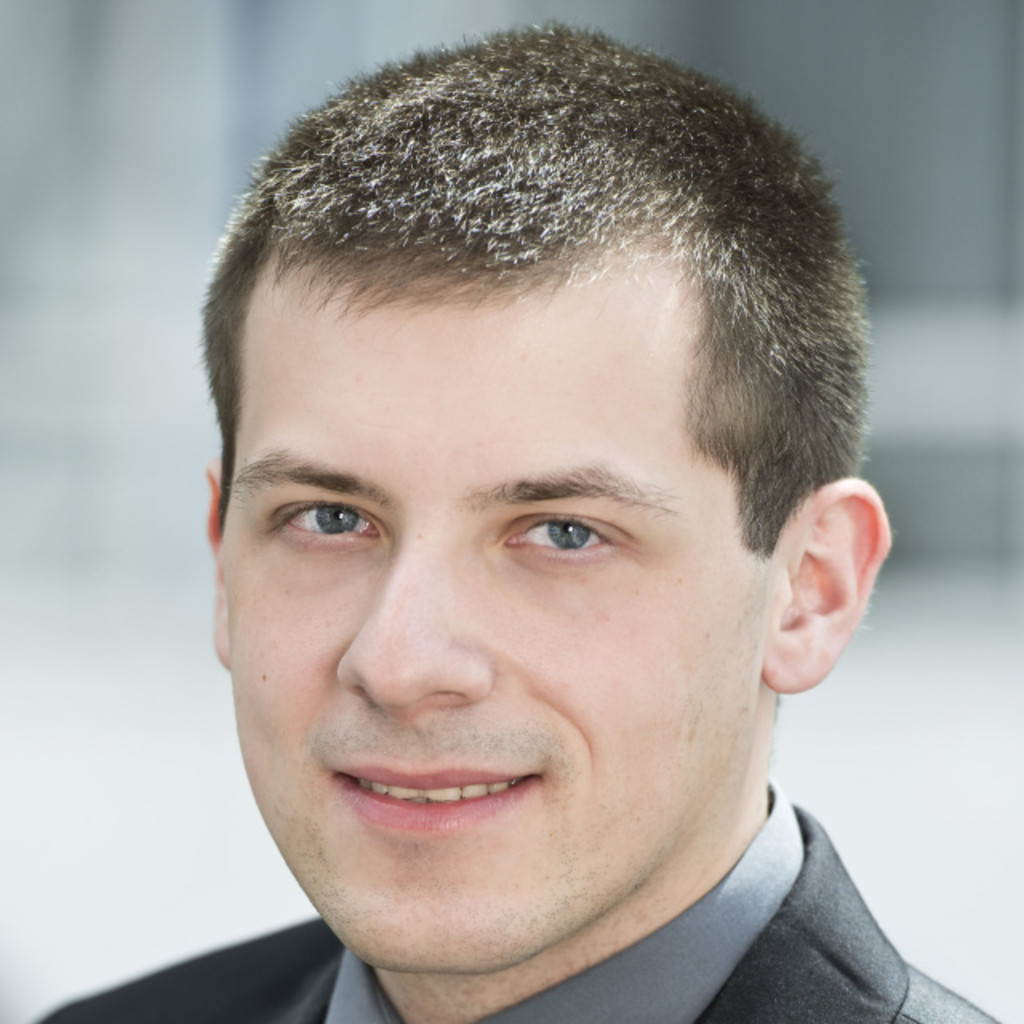 Florian Weiß - Engagement Director - Capgemini | XING