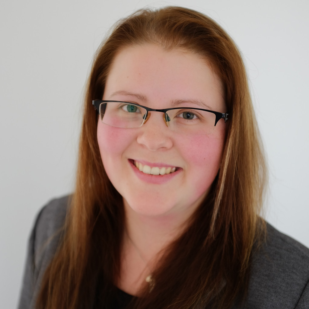 Susann Hering - Referentin für Gremienarbeit & Projektmanagerin ...