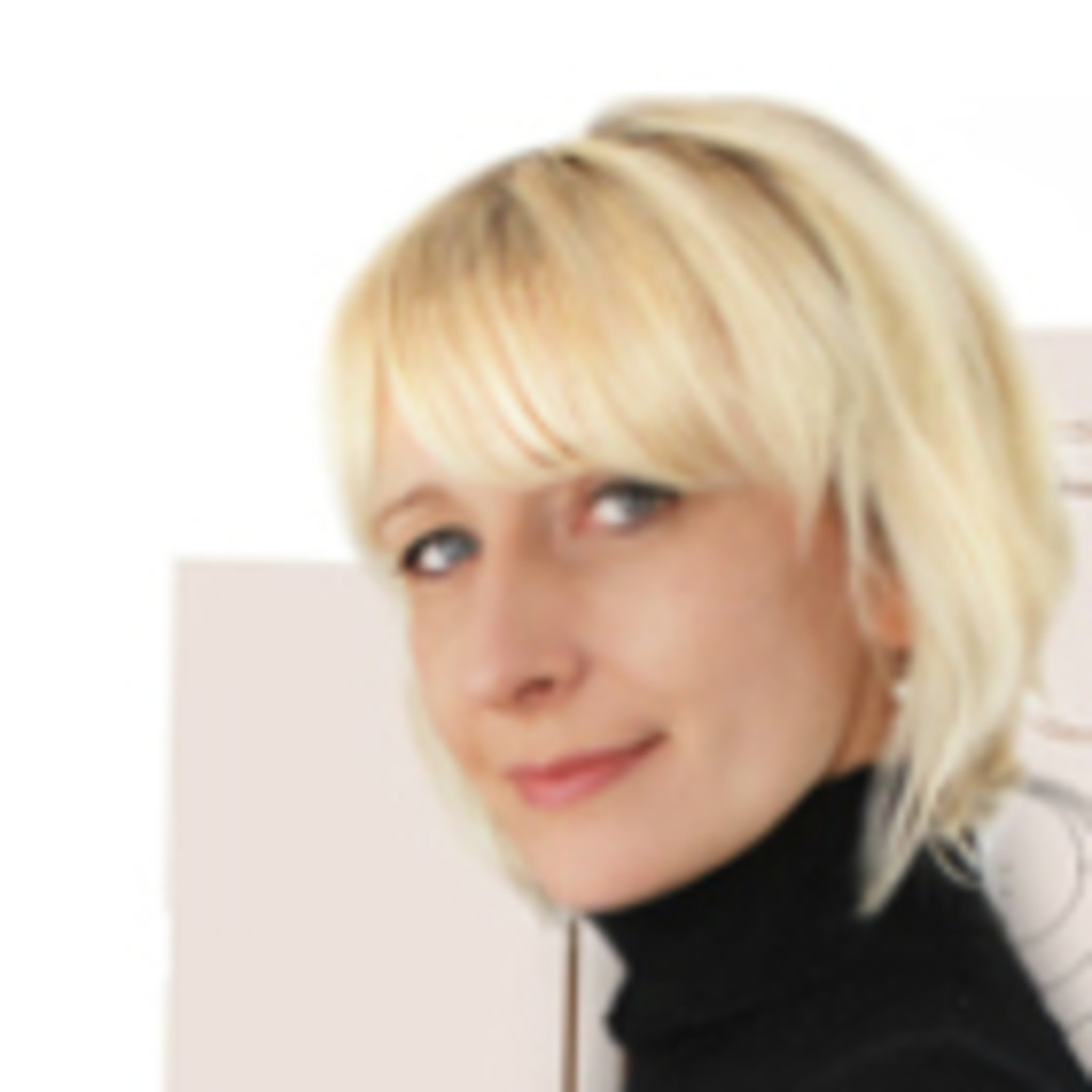 Anna Neumann - zwetdesign.com - Zwetdesign | XING