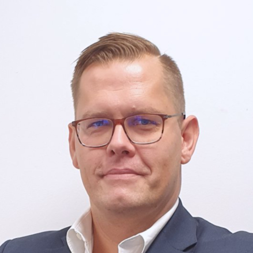 David Babicz - Sachbearbeiter Instandhaltungsmanagement - Roche in ...