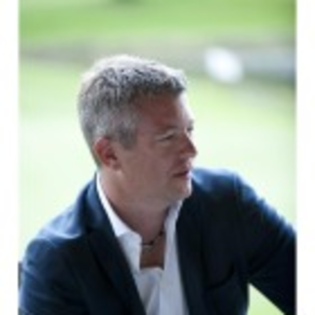 Stefan Isliker - CEO, Inhaber, VRP - pdc Marketing + Information ...