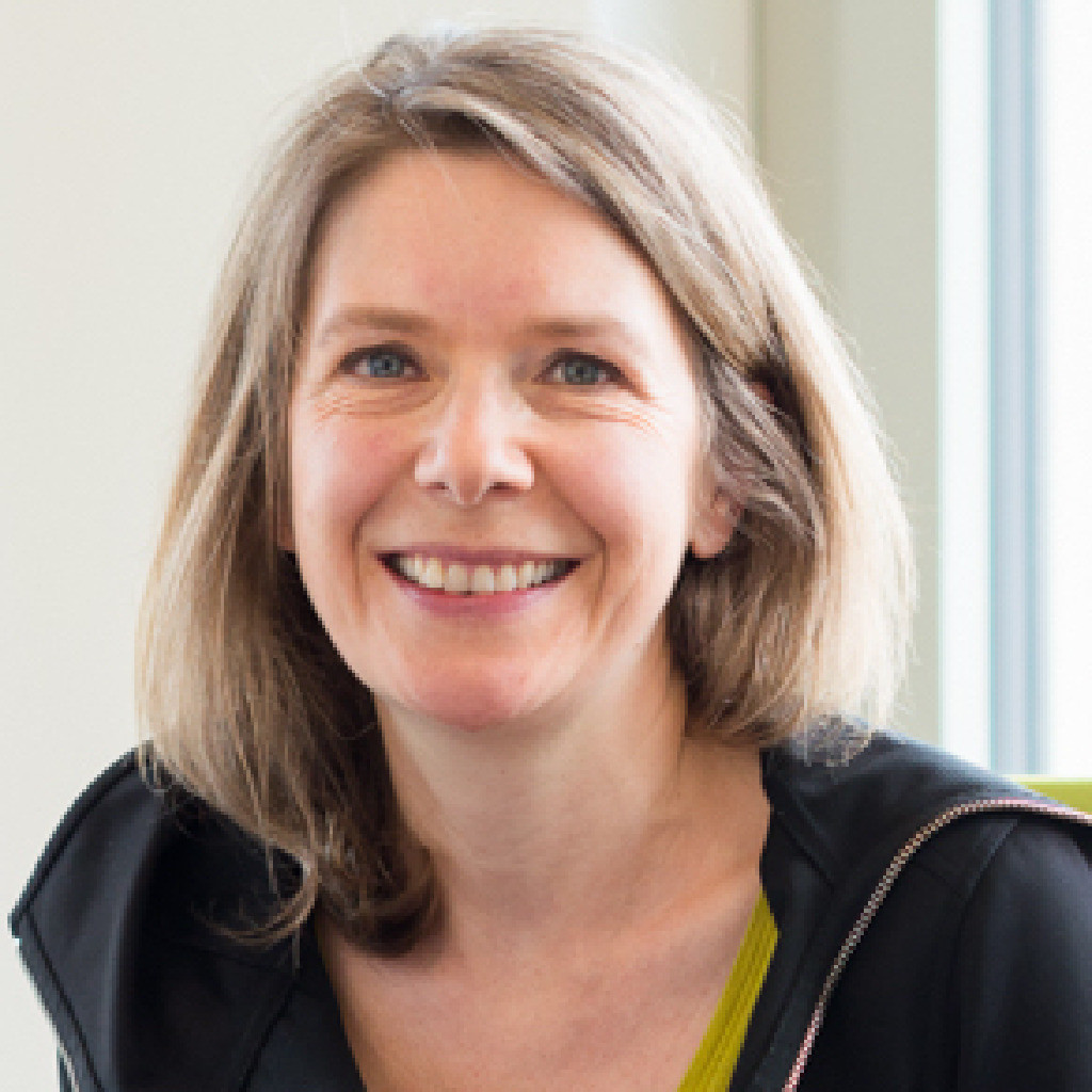 Annette Stöcker - Leiterin Bildung & Sport - Pro Senectute beider Basel ...