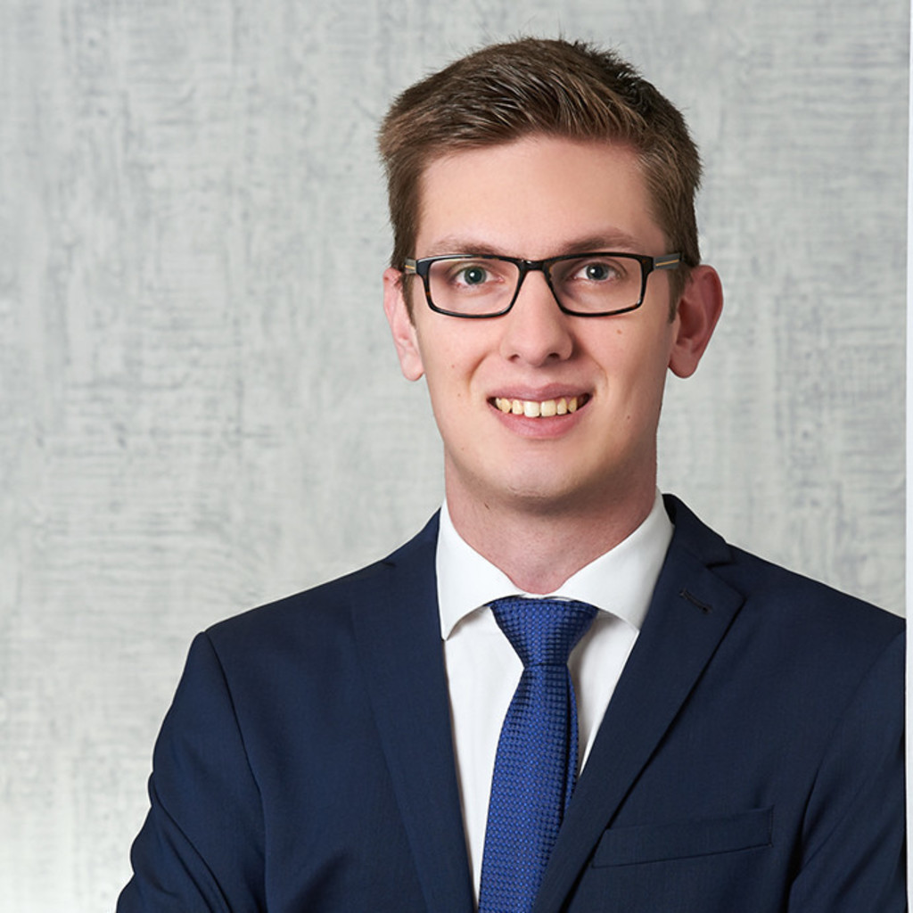 Roman Stollenwerk - Manager | Accounting & Reporting Advisory Group ...