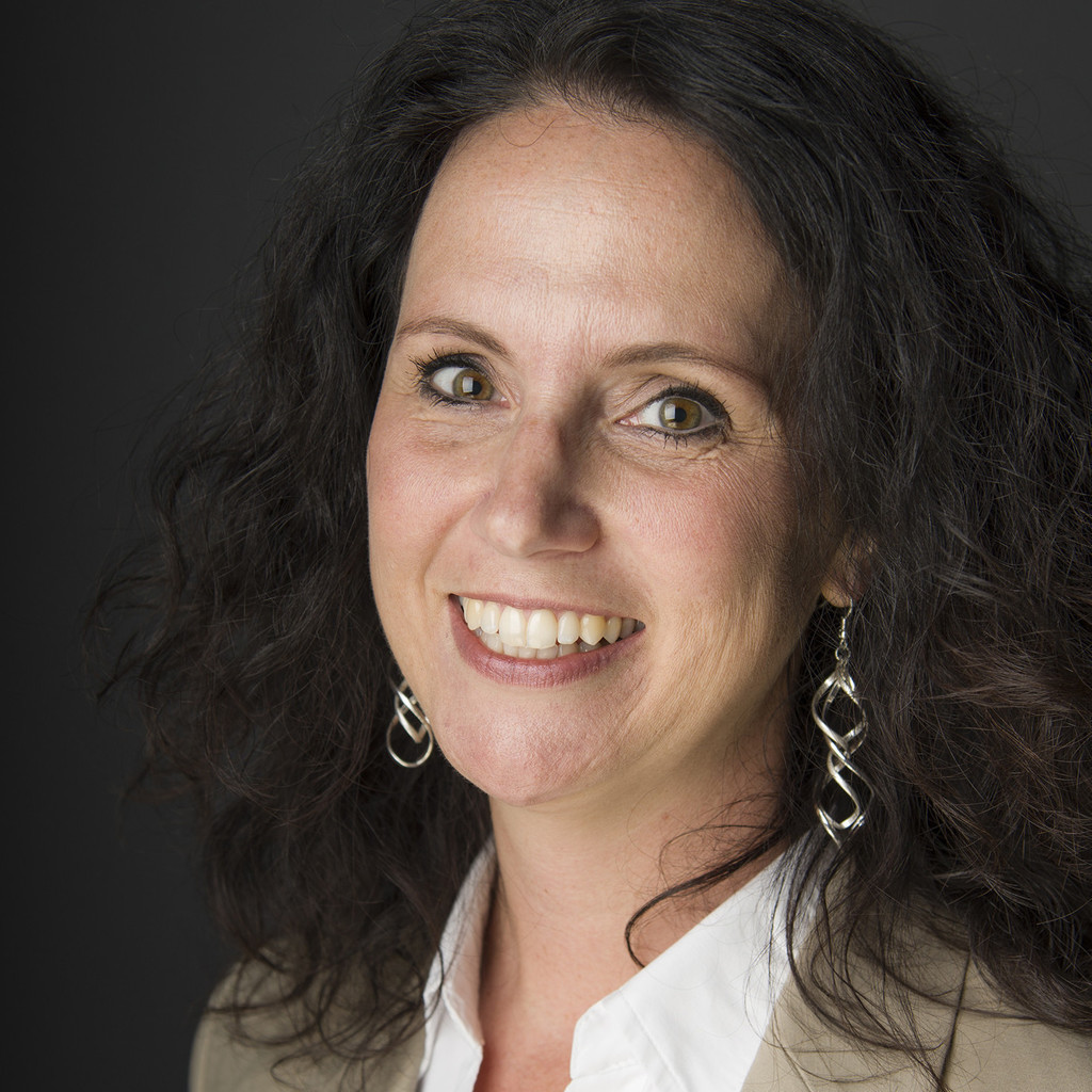 Daniela Stöcker - Executive Assistant - Deutsche Post AG | XING