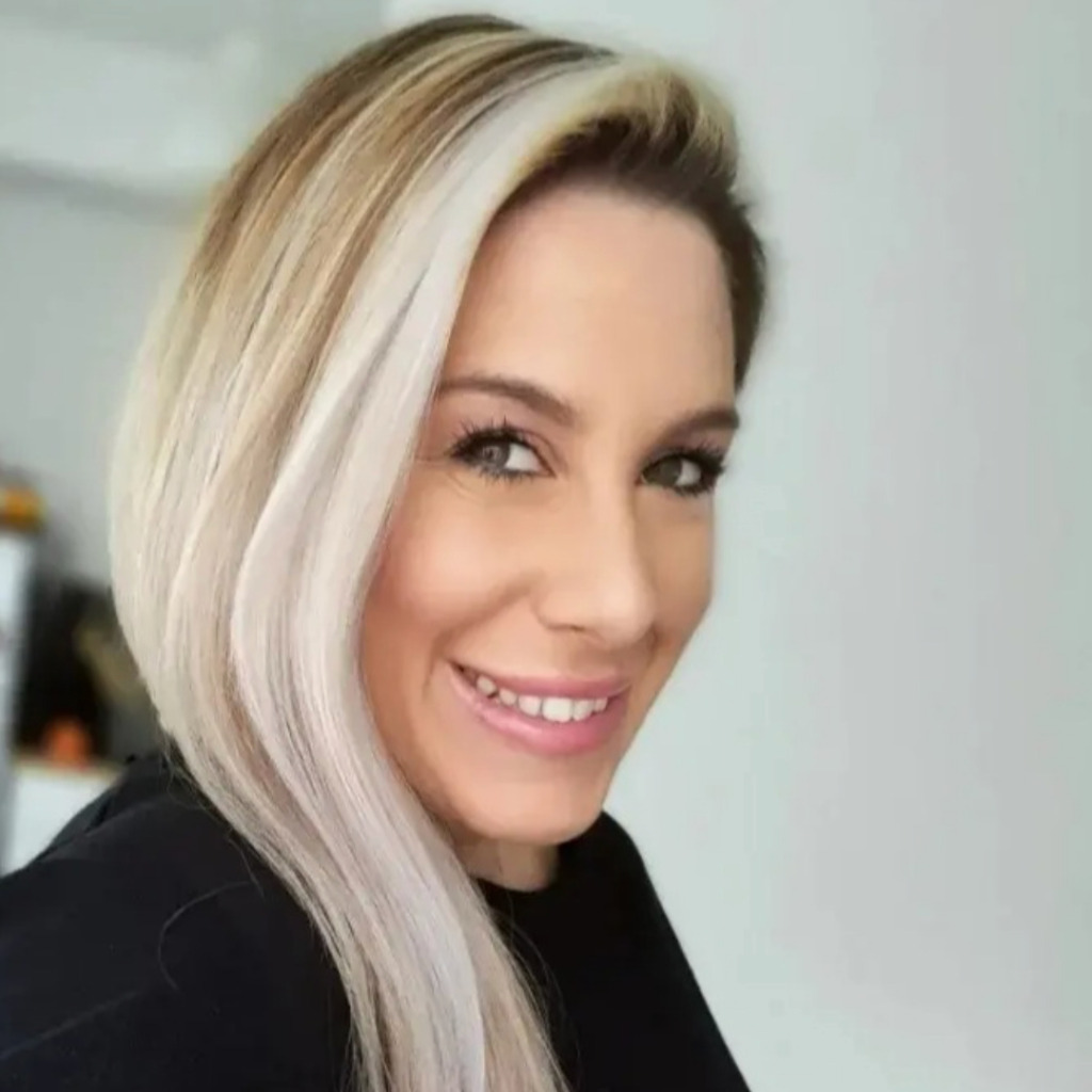 Anja Antic - Sachbearbeiterin - Landesaufnahmebehörde Niedersachsen | XING