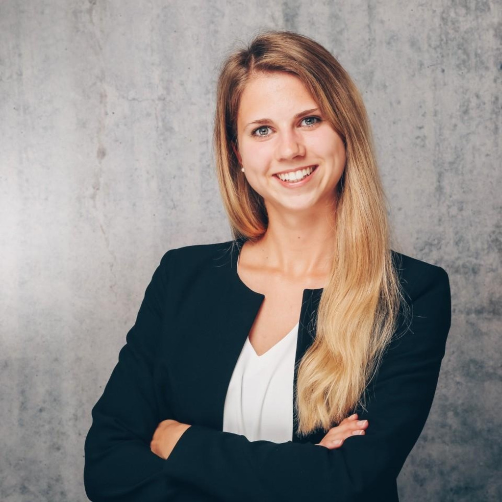 Kim Blümel - Junior Manager Procurement Support & Product Optimization ...