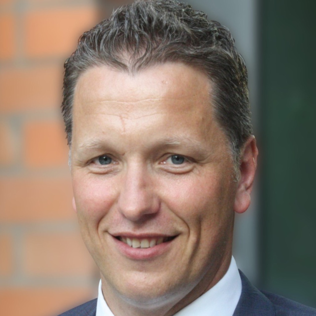 Christian Cohrt - Senior Manager Business Transformation Financial ...