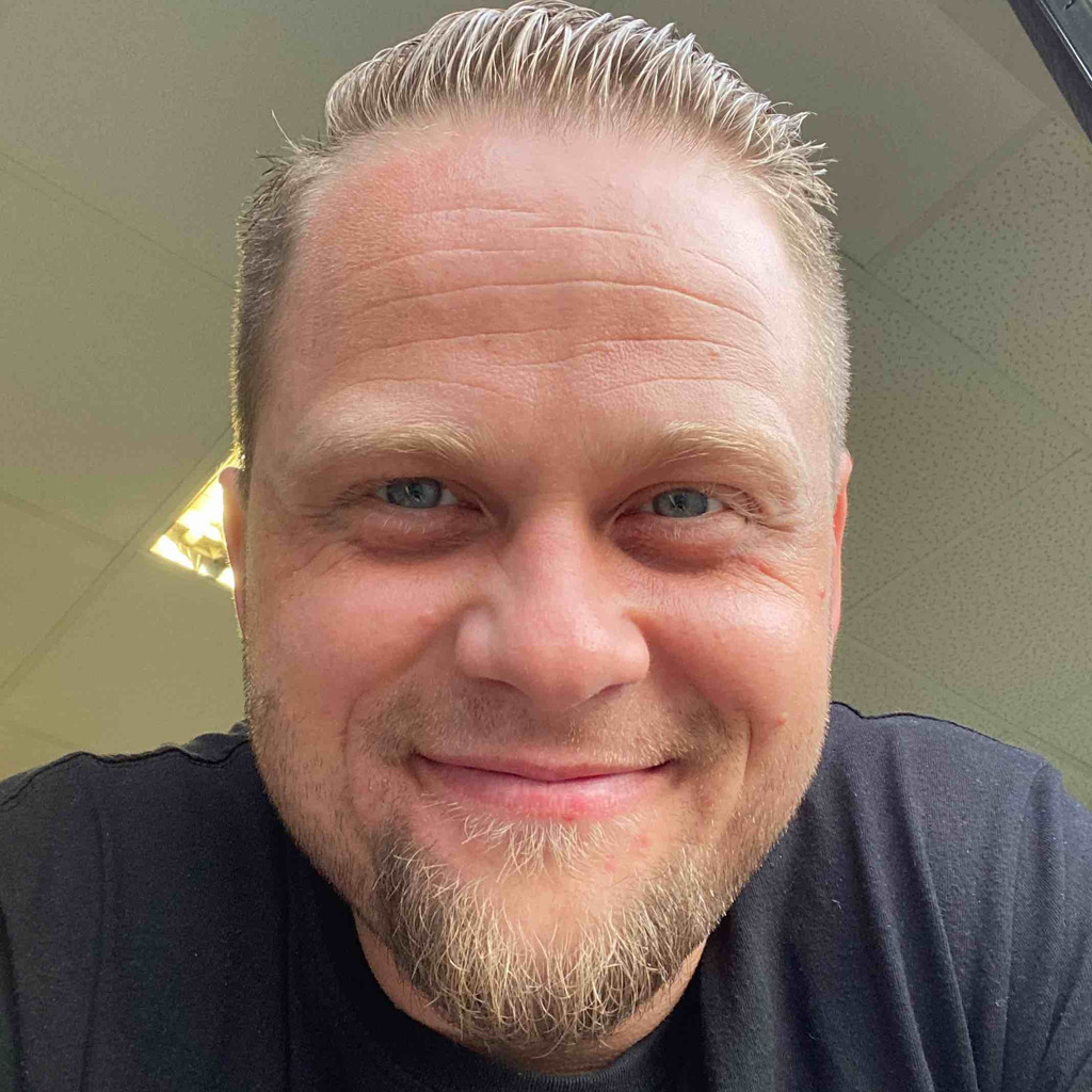 Björn Spinger - Mitarbeiter Vertriebsinnendienst - BAUKING Südwestfalen ...