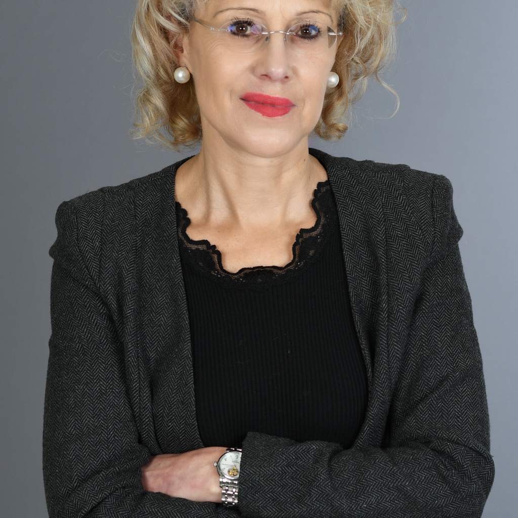 Anna Duca - Unterschriftsberechtigte Stabsjuristin - Kanton Solothurn ...